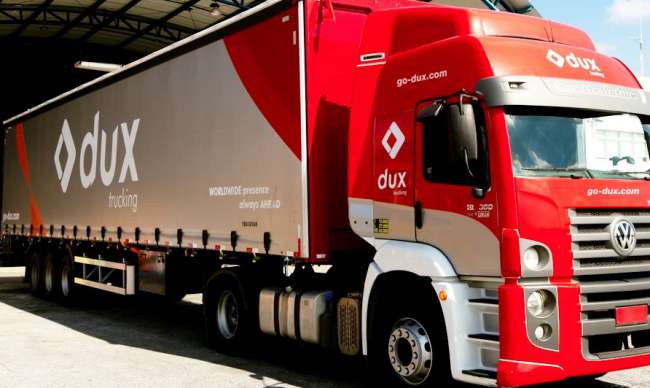 Dux Trucking investe em frota para ampliar atendimento nacional ...