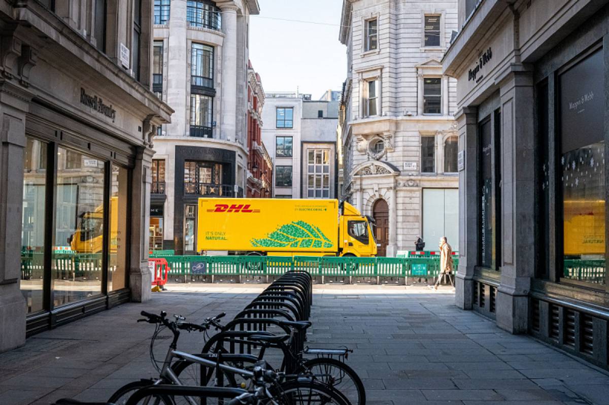 DHL e Coldplay anunciam parceria para a redução de emissões primárias ...