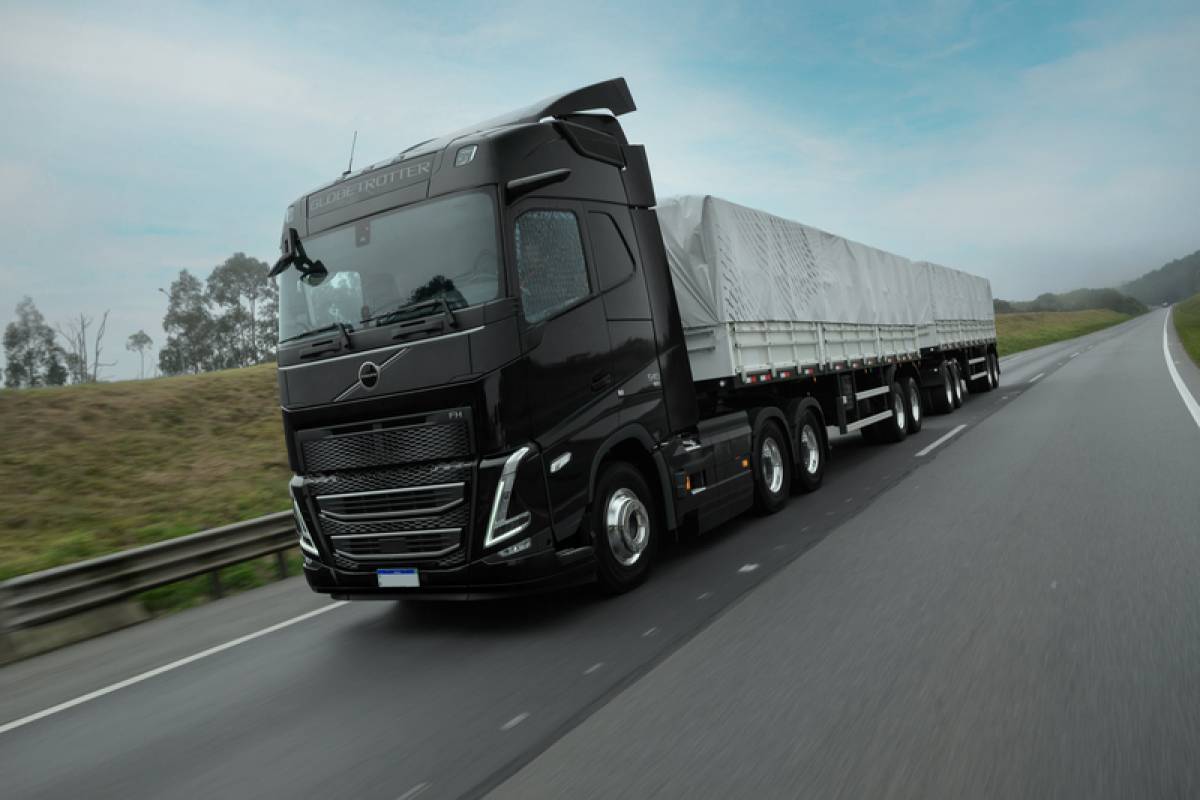 Volvo FH 540 foi o caminhão mais vendido do Brasil em 2024, pelo sexto ...
