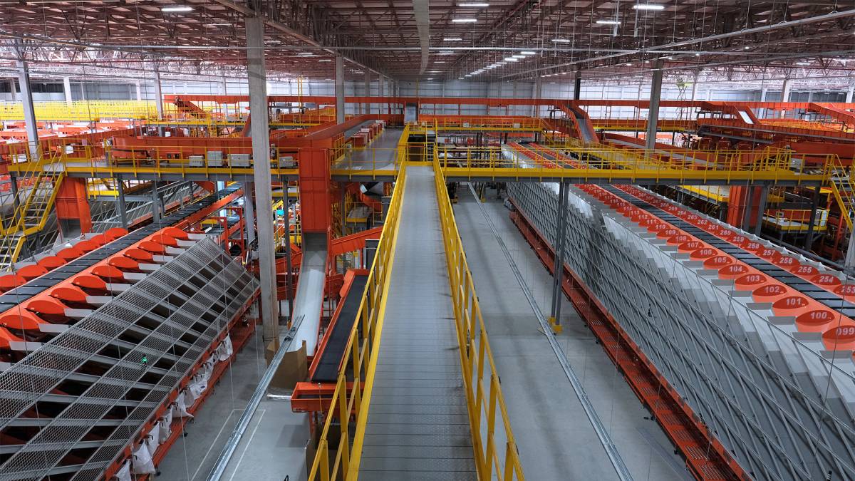 Shopee inaugura 14° centro de distribuição com maior sorter da empresa ...